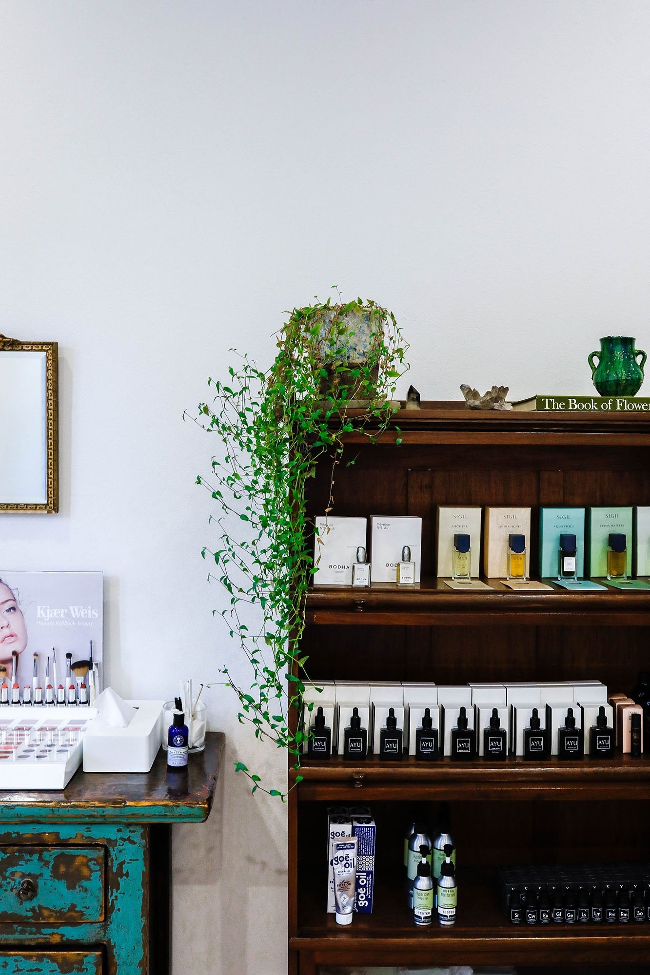 Luna Lessons: Hydrosols – Luna Beauty & Apothecary